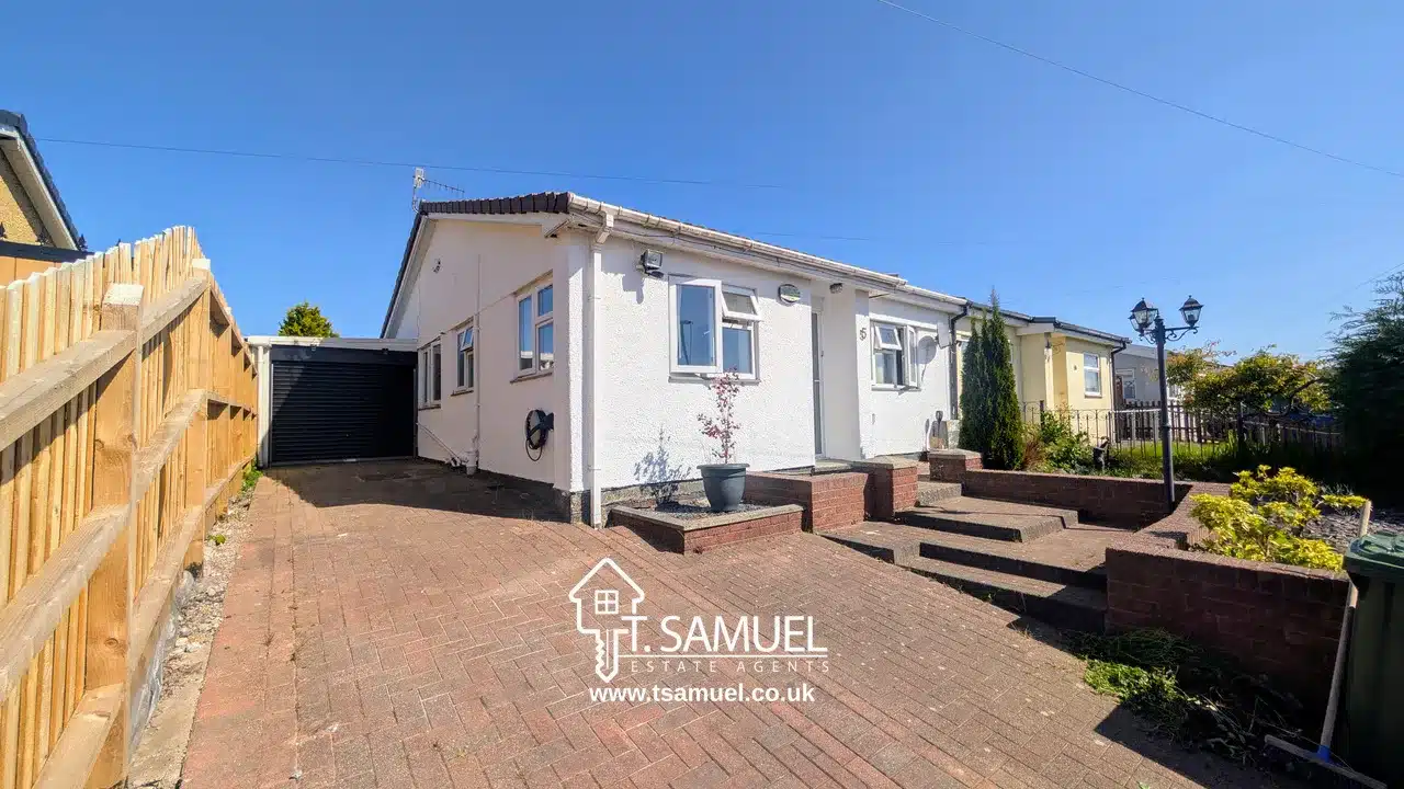 Houses for Sale in Hirwaun | T Samuel Estate Agents